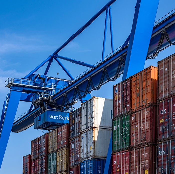 Port Automation: Container Terminal Optimization | Position Detection System