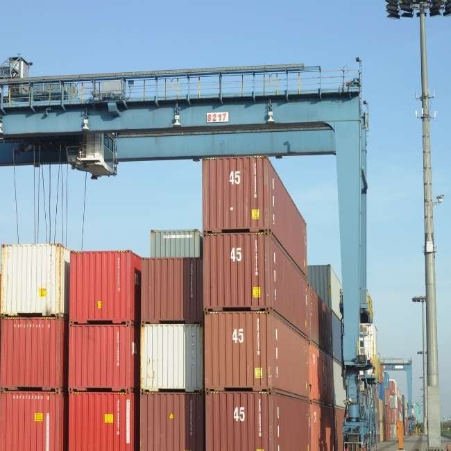 Container Terminal: Planning complex day-to-day processes