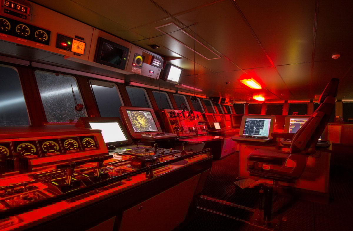 FPSO Risk analysis: Harsh environment and challenging operational set-up