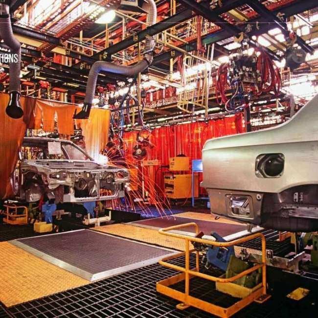 Real time locating system Industry 4.0